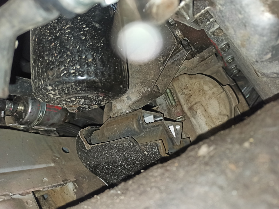 Подушки мотора, боли больше нет 😆 — Audi A4 (B6), 1,8 л, 2001 года ...