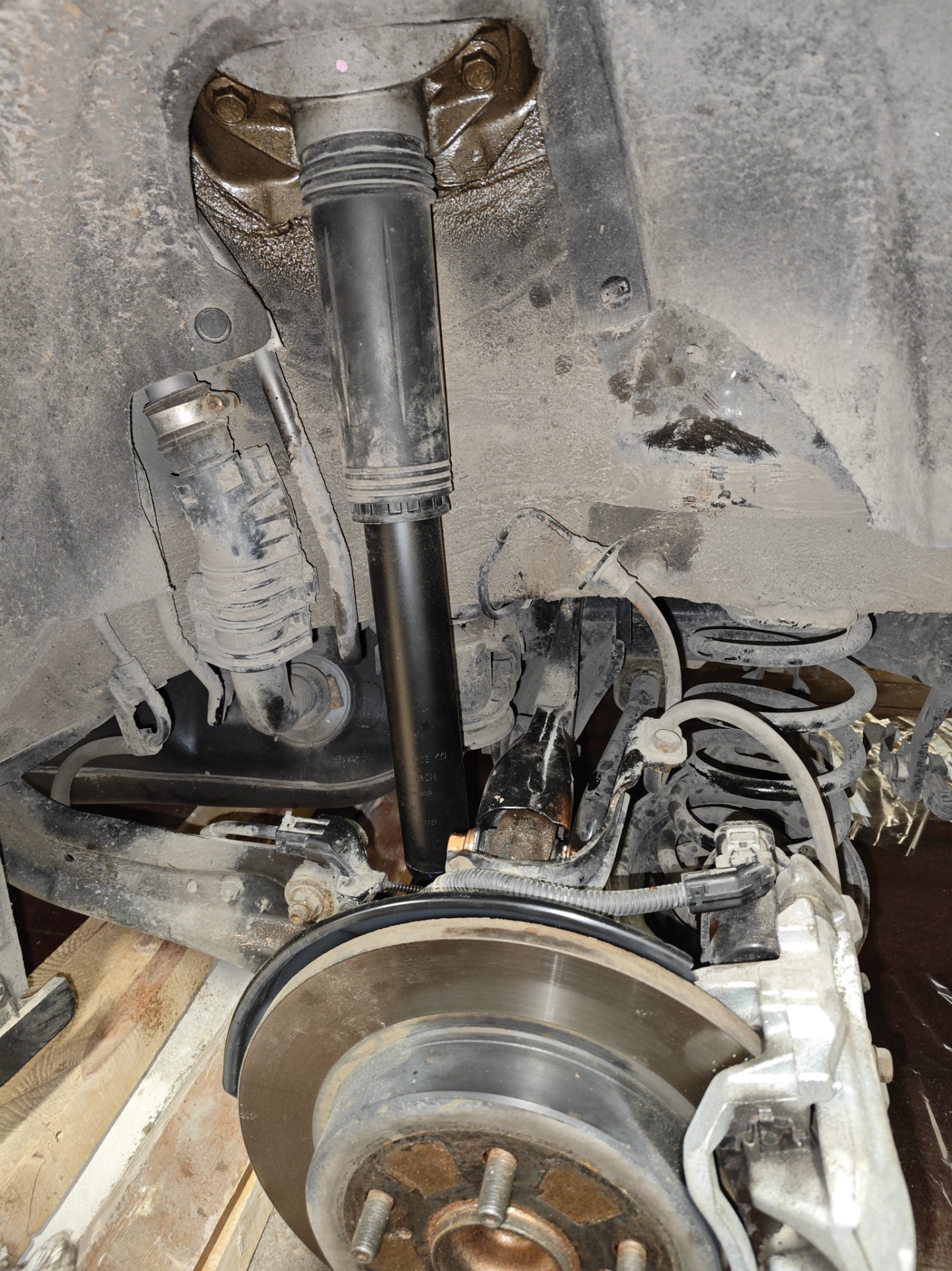 Стойки made in Jаpаn — Toyota Camry (XV70), 2 л, 2020 года | запчасти ...