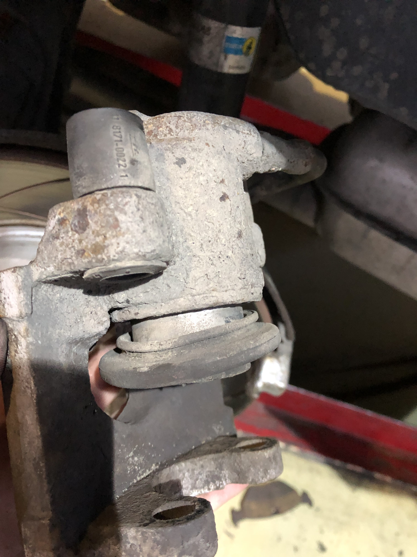 Замена задних накладок — BMW 5 series (E60), 3 л, 2006 года | визит на ...