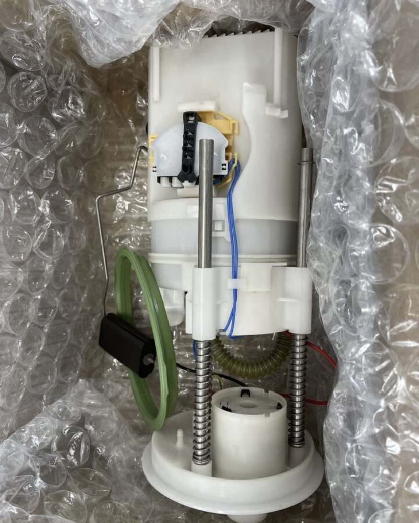 Мучения с запахом бензина в салоне — BMW X5 (E70), 3 л, 2007 года ...