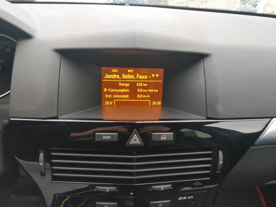 Установка цветного информационного дисплея CID — Opel Astra H, 1,6 л ...