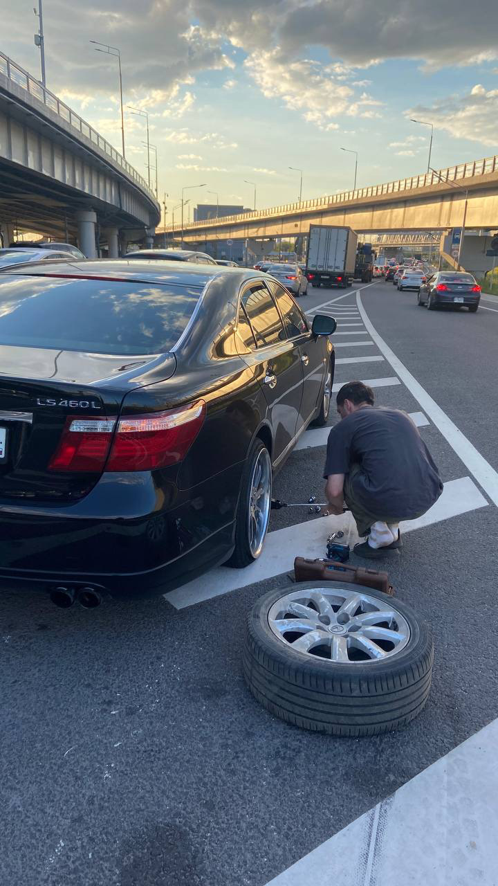 видео ls460 — Lexus LS (USF40/41), 4,6 л, 2007 года | видео | DRIVE2