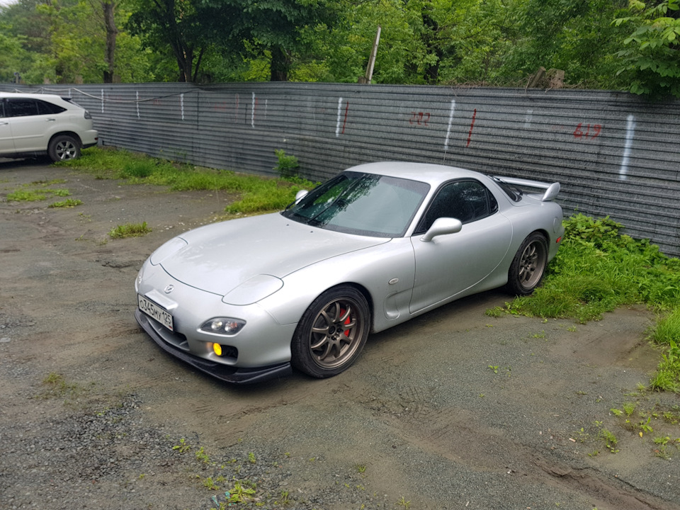 Новые тапки — Mazda RX-7 (FD), 1,3 л, 2000 года | колёсные диски | DRIVE2