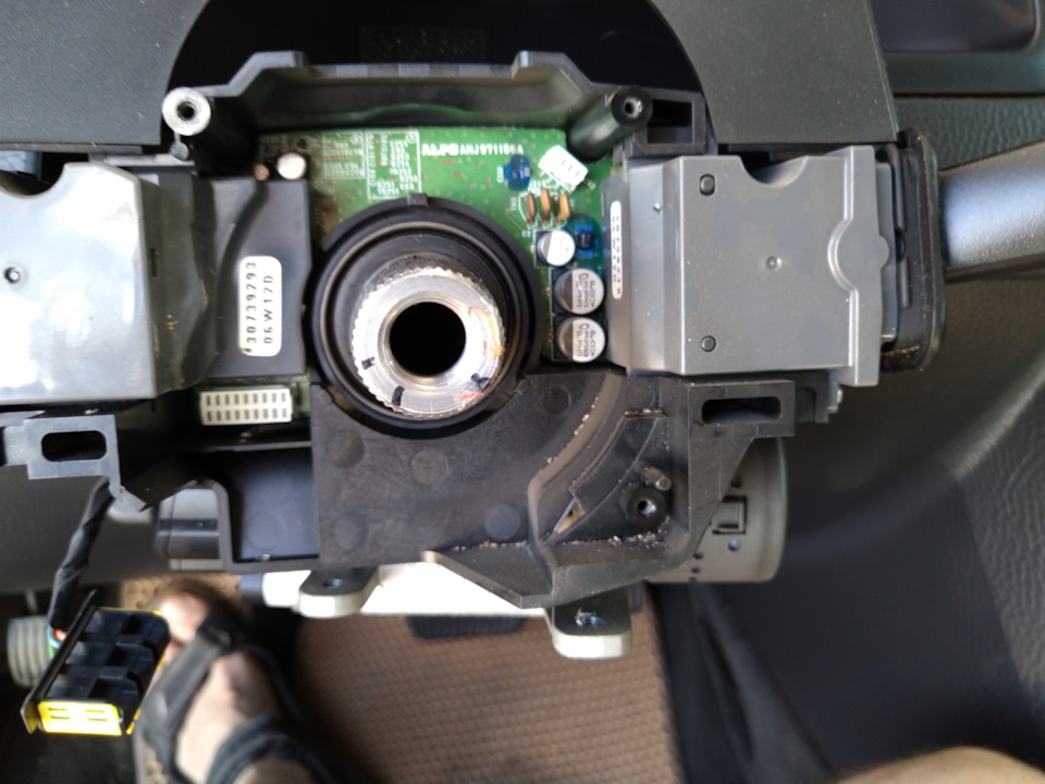 30739293 Подрулевой переключатель Volvo | Запчасти на DRIVE2