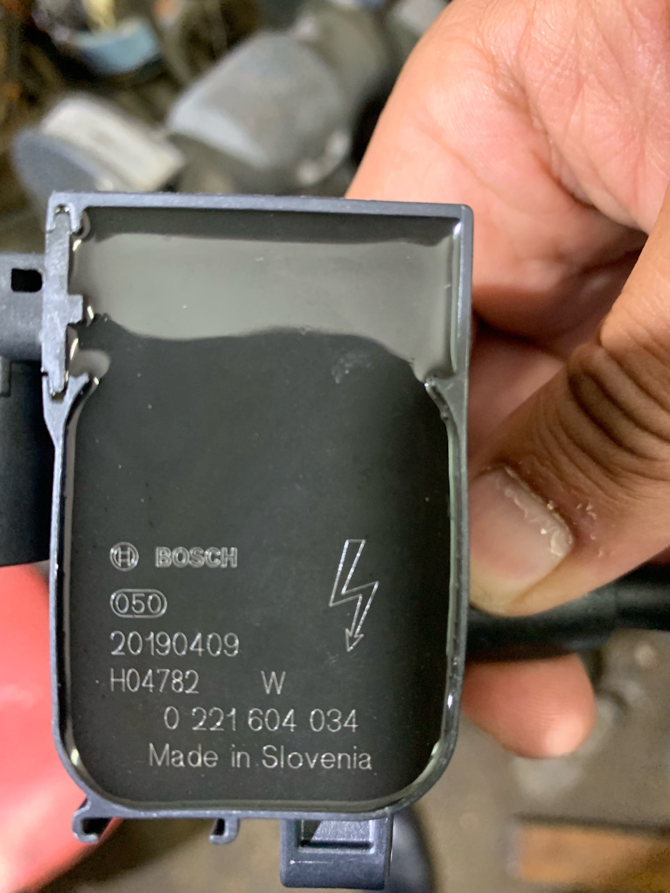 0221604034 КАТУШКА ЗАЖИГАНИЯ BOSCH | Запчасти на DRIVE2