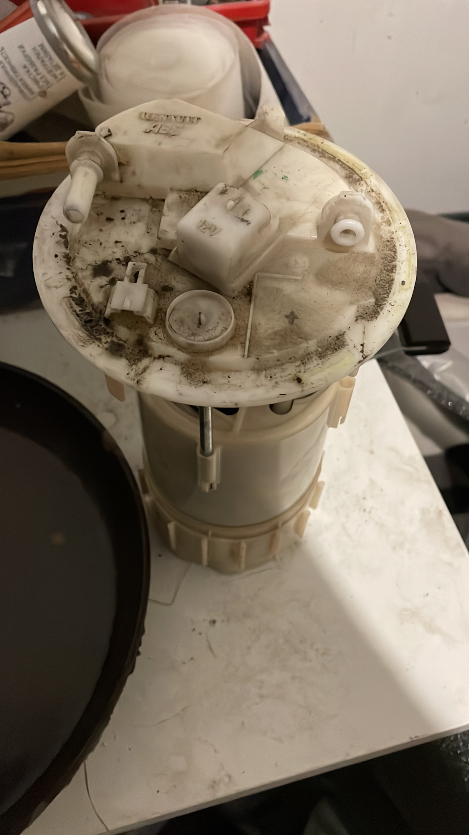 Топливный насос — Renault Megane II, 1,6 л, 2006 года | поломка | DRIVE2