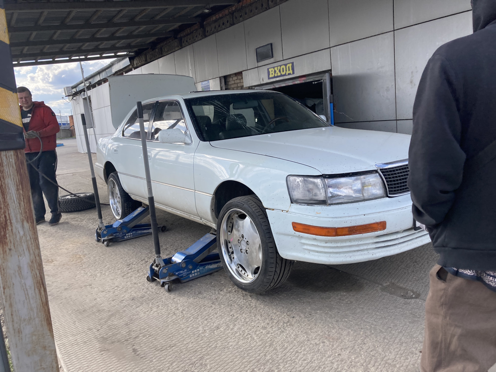 R19 enkei — Lexus LS (UCF10), 4 л, 1992 года | колёсные диски | DRIVE2