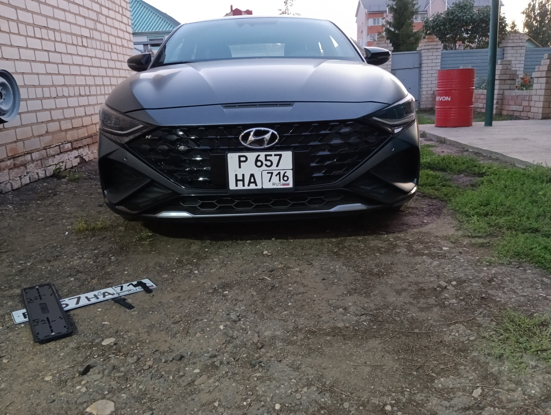 Квадратный номер — Hyundai Lafesta, 1,5 л, 2023 года | аксессуары | DRIVE2
