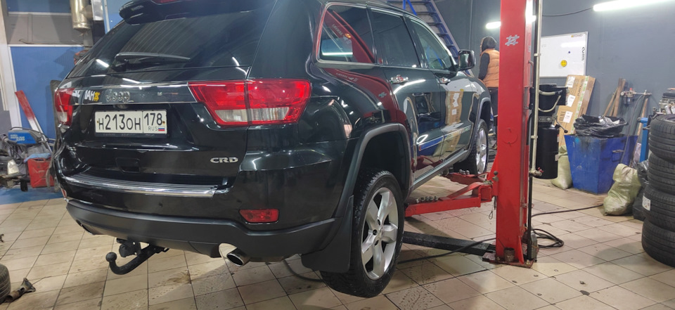 Тормоза — Jeep Grand Cherokee (WK2), 3 л, 2012 года | расходники | DRIVE2