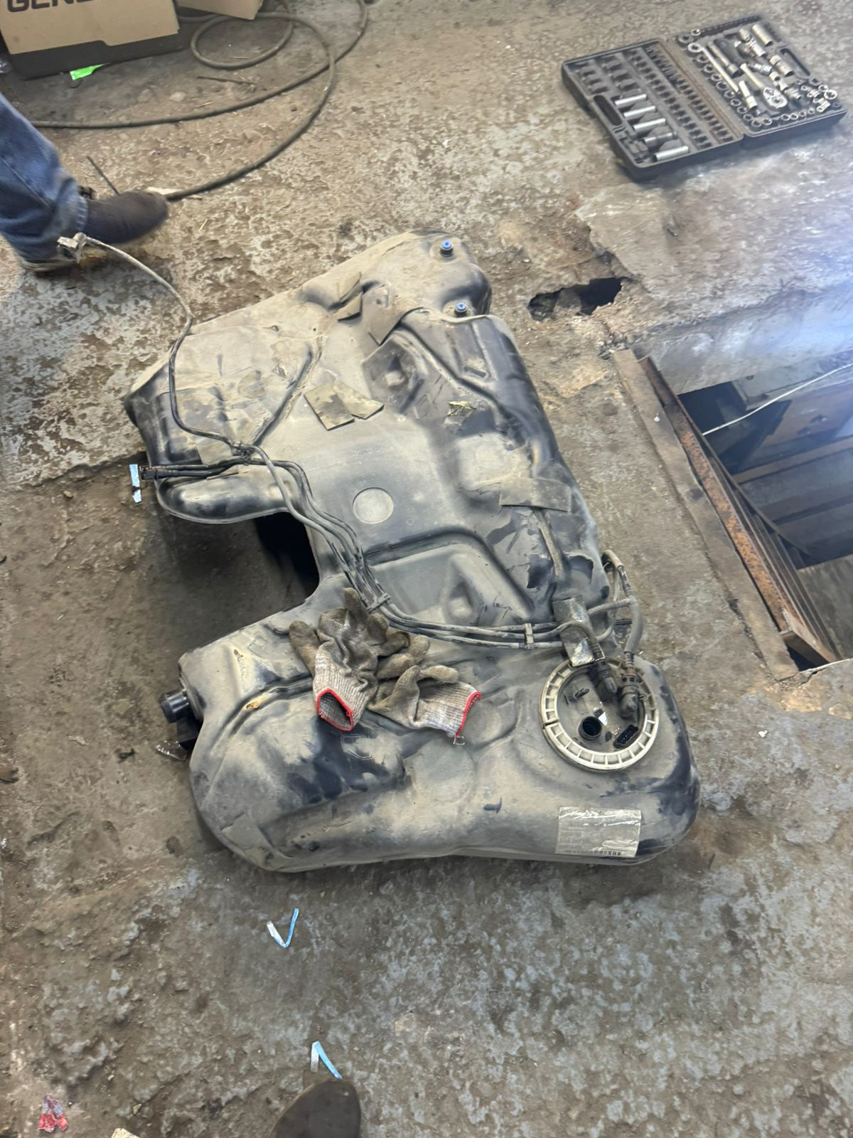 SWAP B6324S=>B6304T4. Глобальный ремонт. Часть 1. — Volvo XC70 III, 3 л ...