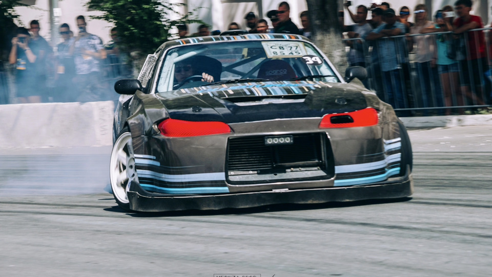 Всем привет) — Nissan Silvia (S15), 6 л, 1999 года | видео | DRIVE2