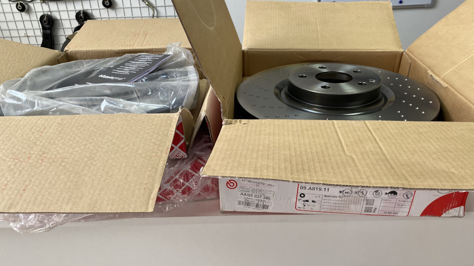 ТО 197 — Mercedes-Benz E 55 AMG (W211), 5,5 л, 2006 года | плановое ТО ...