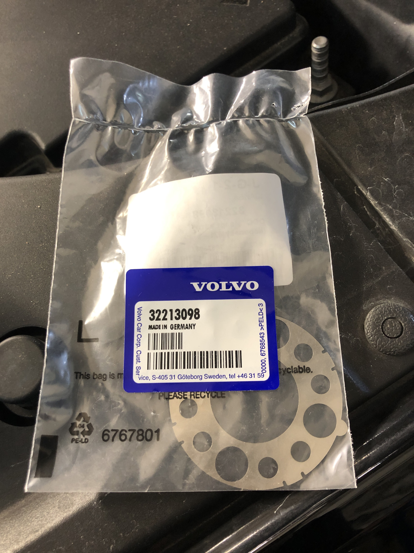 Замена ремня ГРМ ролика с ремнём генератора — Volvo S90 (2G), 2 л, 2019 ...