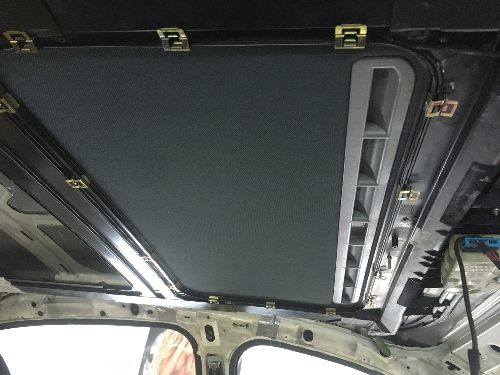 Люк — Audi A6 (C5), 1,9 л, 1998 года | своими руками | DRIVE2