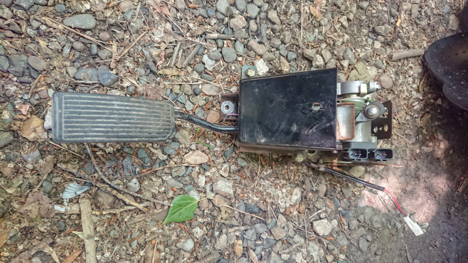 Вот и пришел капец ходовке, прикупил все необходимое.Цена вопроса с ...