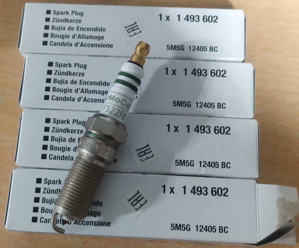 1493602 Свеча зажигания / Zetec-S 1,4-1,6 (+RU) 2005~ Ford | Запчасти ...