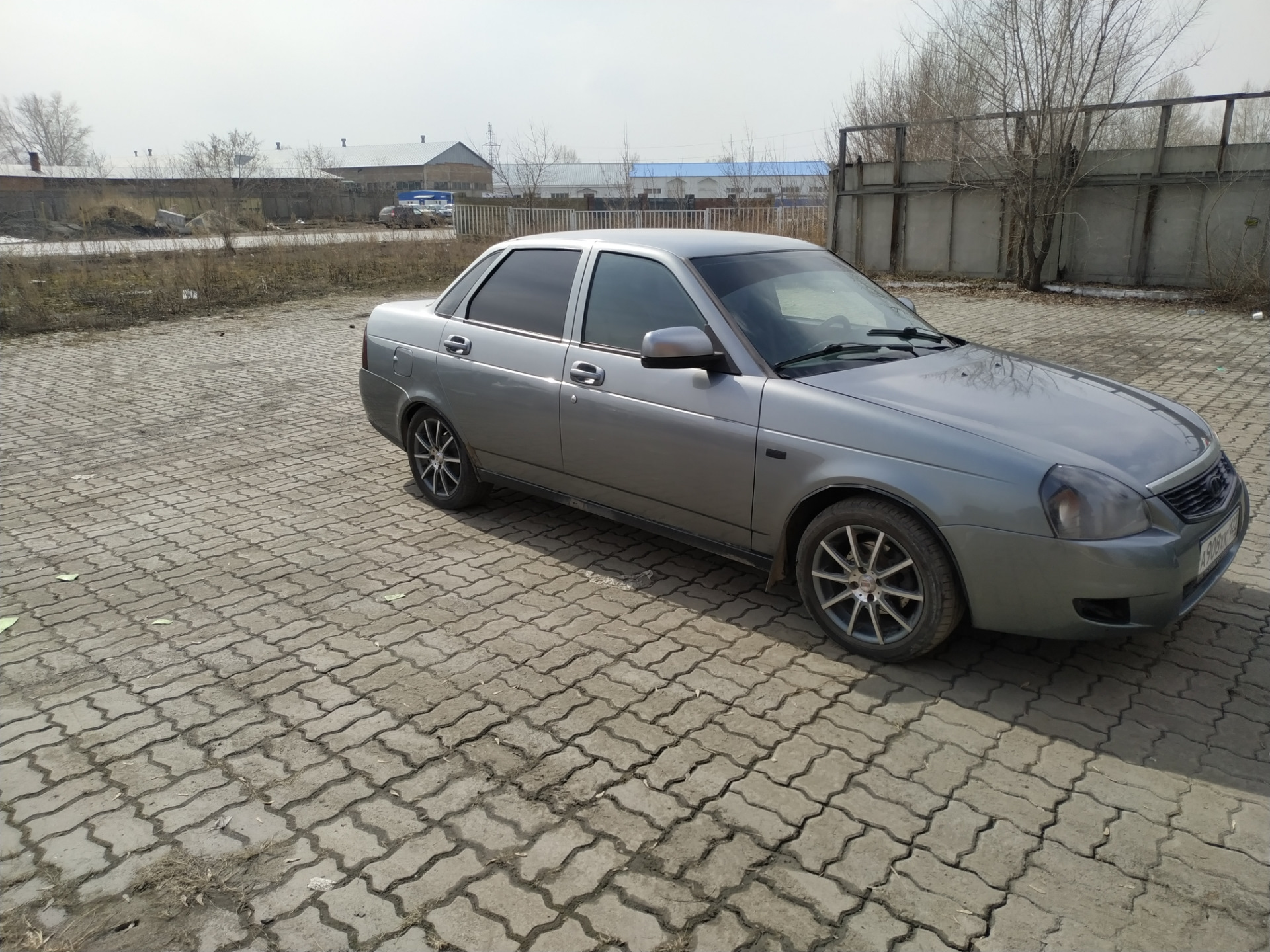 Переобуваемся)) — LADA Приора седан, 1,6 л., 2007 года | шины | DRIVE2