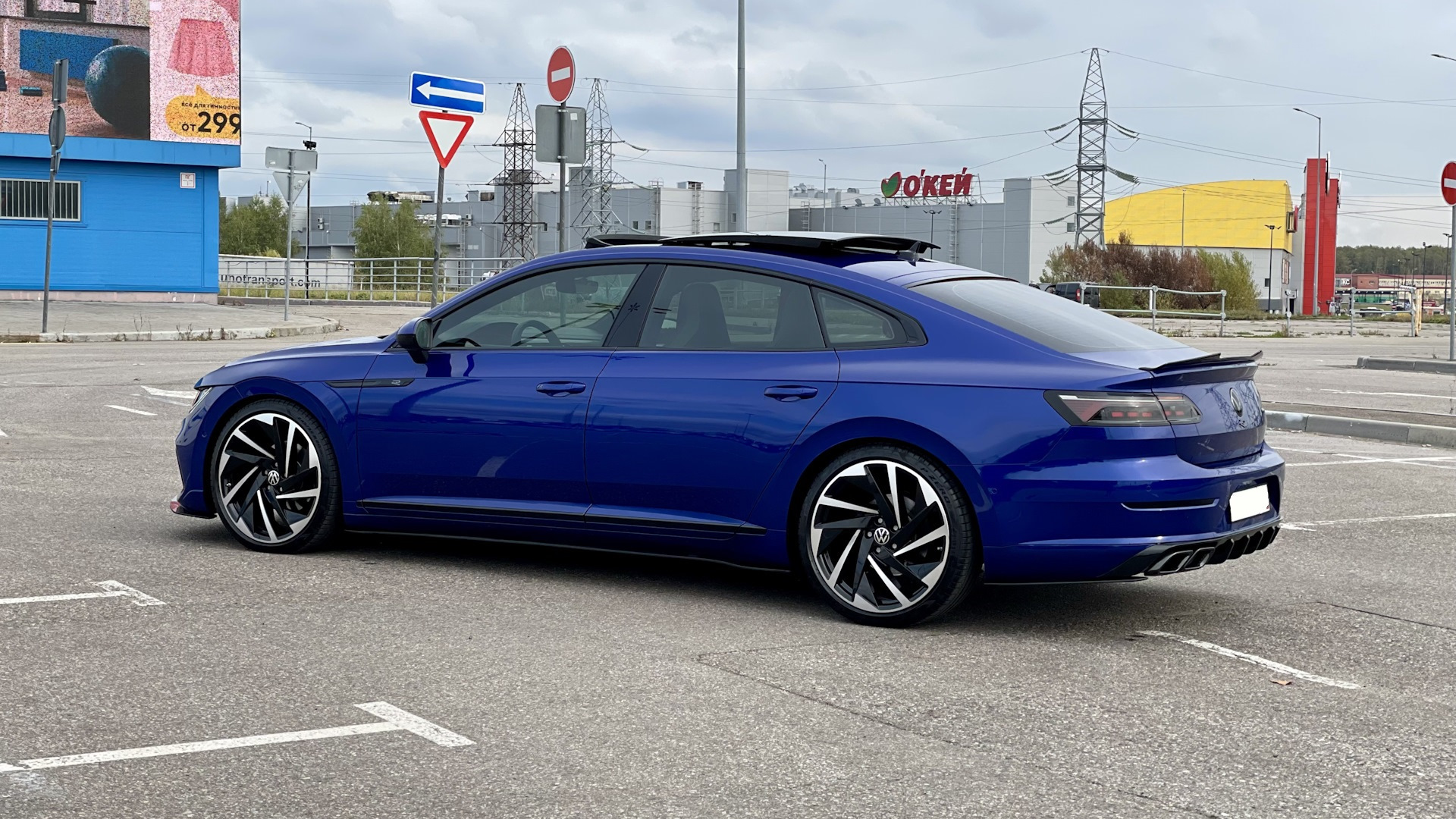 Volkswagen Arteon 2.0 дизельный 2022 | R-Line Lapiz Blue на DRIVE2