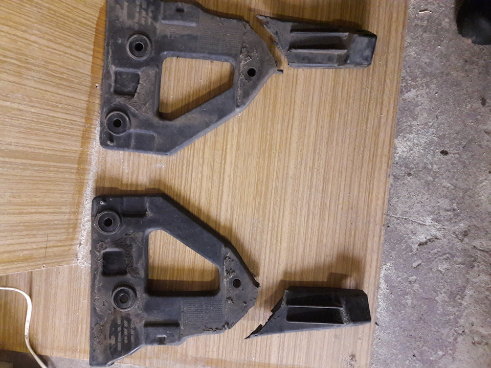 Кронштейн бампера — Audi A6 (C6), 2 л, 2005 года | своими руками | DRIVE2