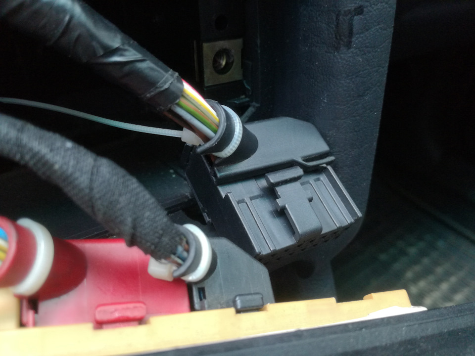 Замена насоса охлаждающей жидкости (помпа), термостата и пыльника Шруса ...