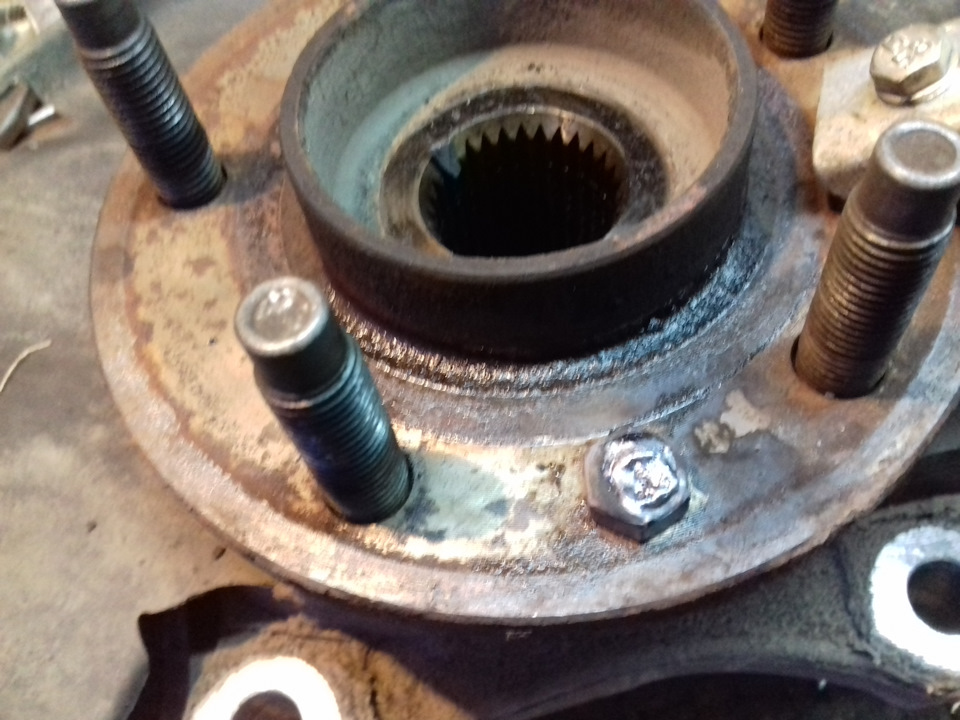 замена передних тормозных дисков+колодки в круг. — Opel Astra J, 1,7 л ...