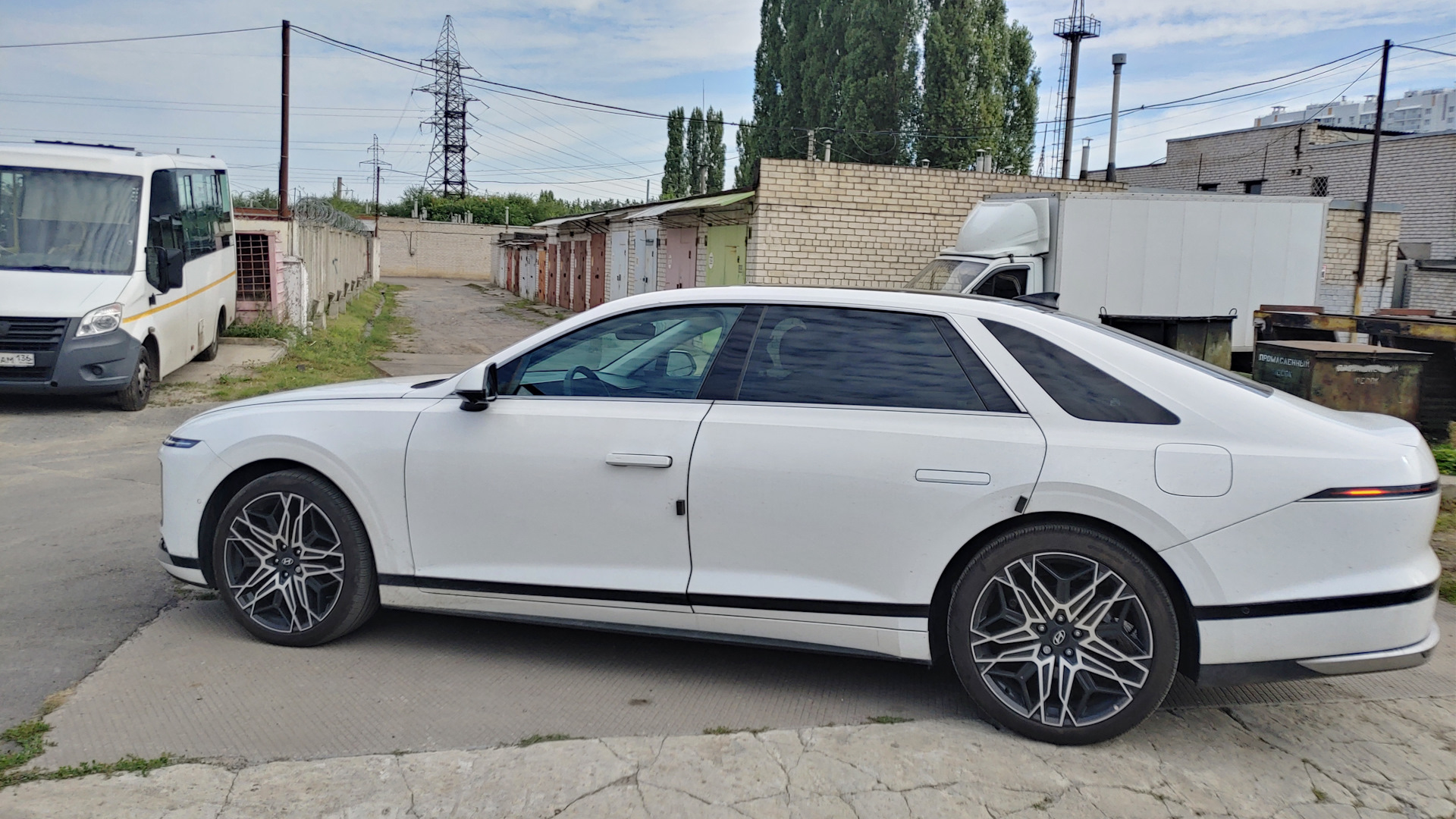 Hyundai Grandeur (GN7) 2.5 бензиновый 2023 | на DRIVE2