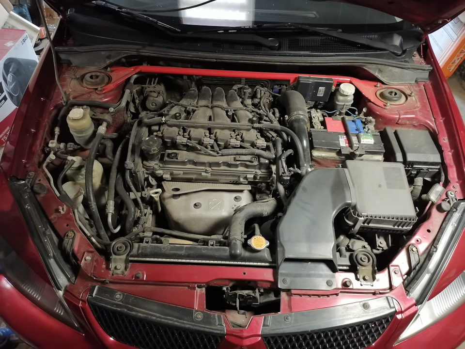 А свечи легко менять? — Mitsubishi Lancer IX, 1,6 л, 2009 года | своими ...