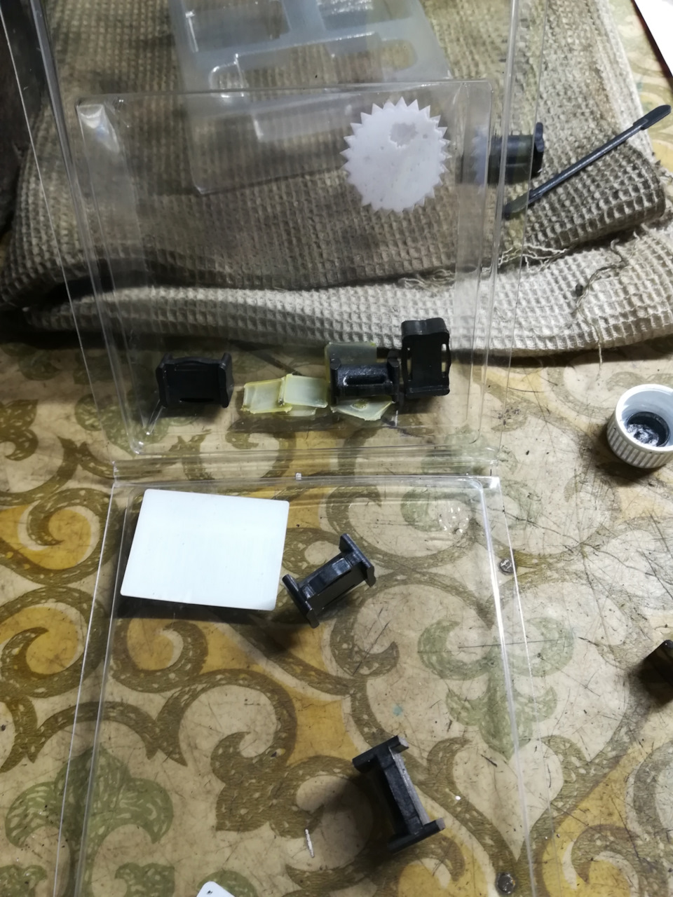 Ремонт ограничителей дверей — Hyundai Accent (2G), 1,5 л, 2008 года ...