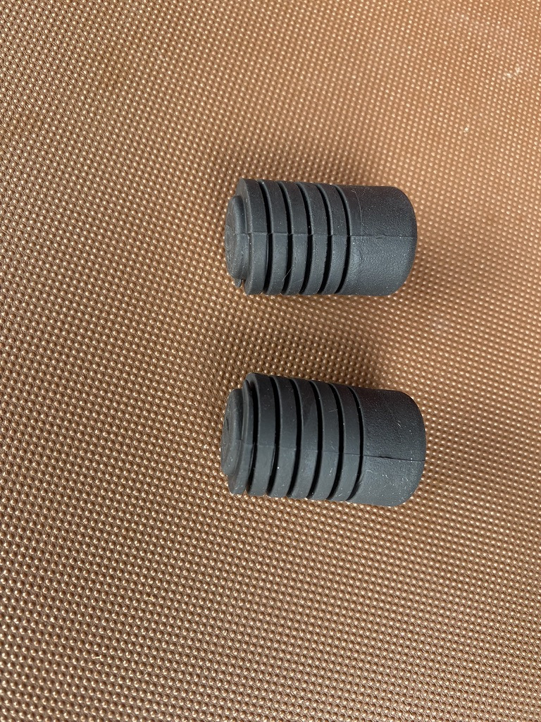 Новые демпферы в крышку багажника — KIA Rio X-Line, 1,6 л, 2018 года ...