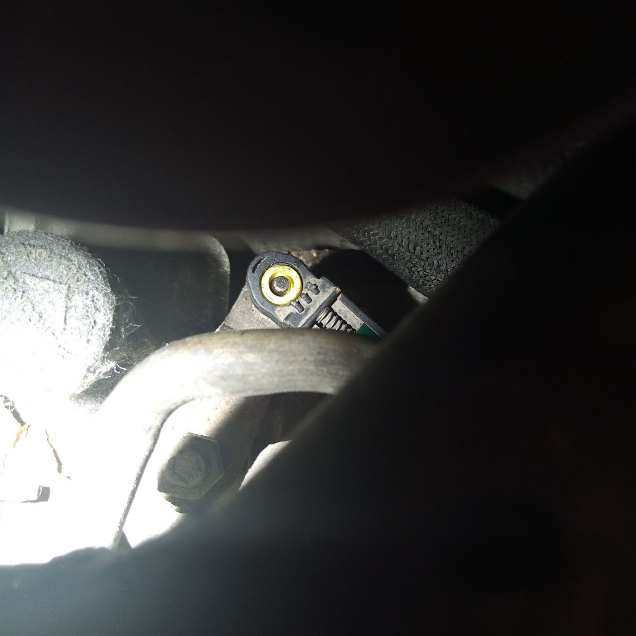 Втулка троса АКПП вышла из чата — Ford Mondeo V, 2,5 л, 2015 года ...