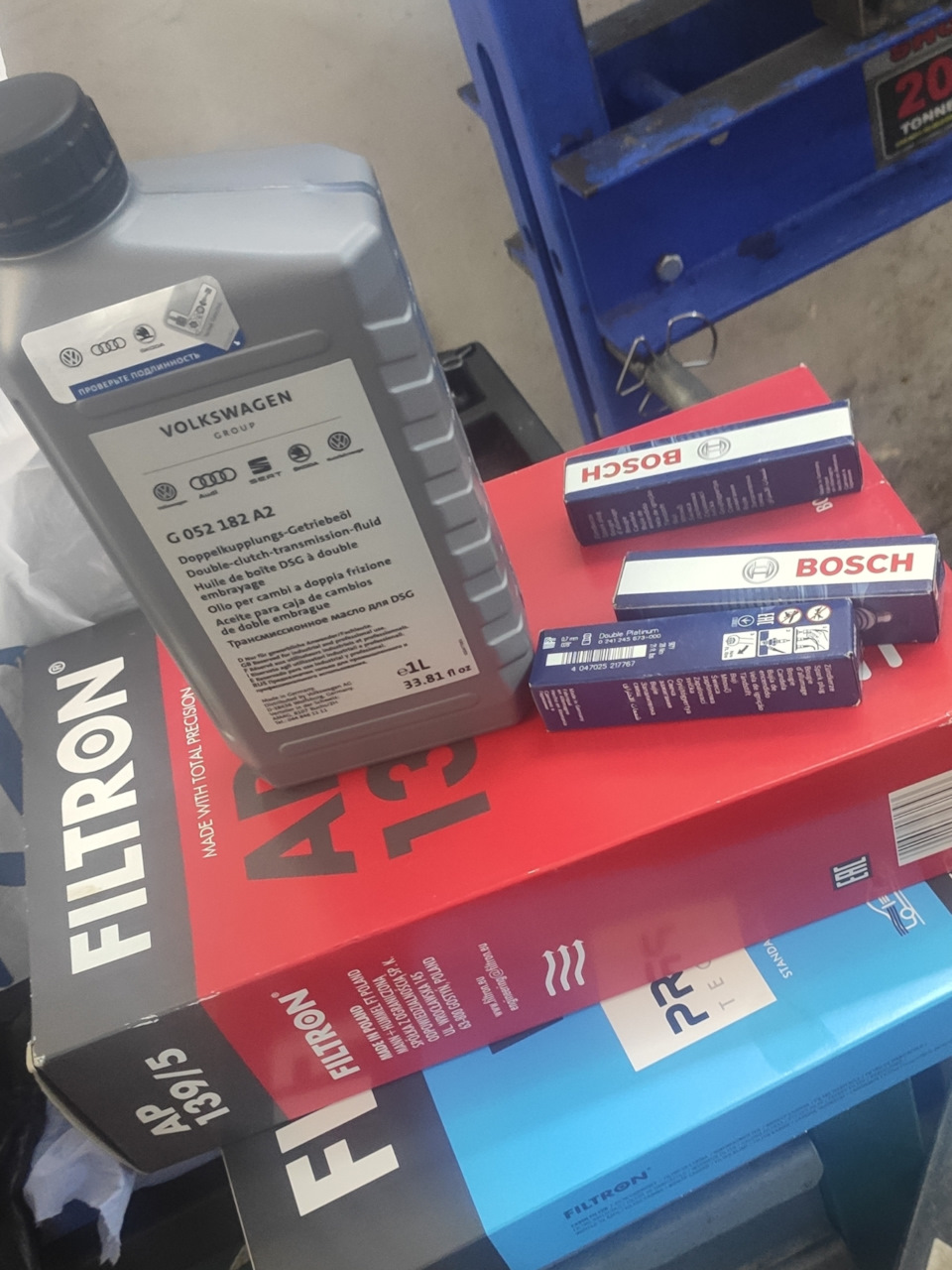 0241245673 Свеча зажигания BOSCH | Запчасти на DRIVE2