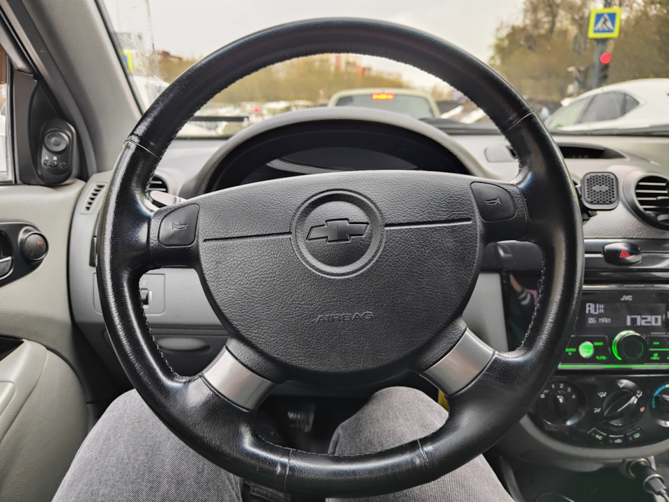 Декоративная накладки руля — Chevrolet Lacetti SW, 1,6 л, 2012 года ...