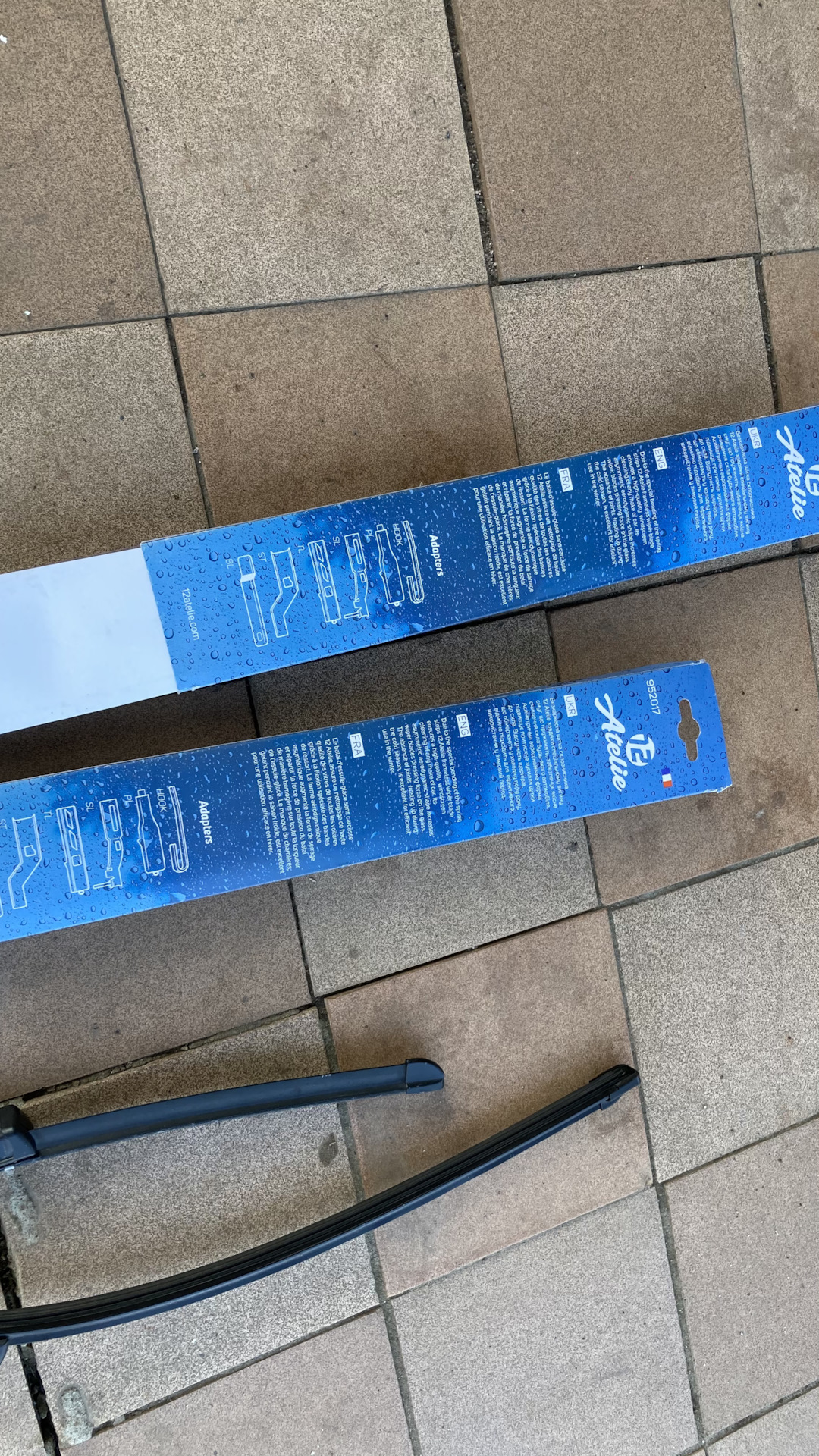 Замена щёток стеклоочистителя и установка сплитера переднего бампера ...