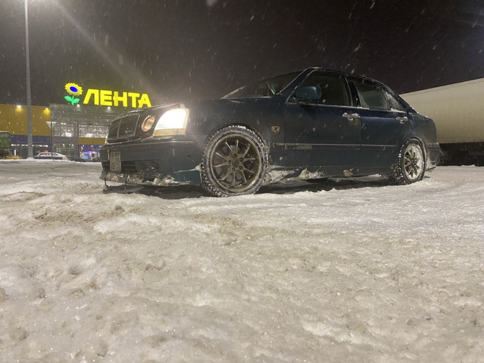 Выхлоп. Вопрос. Видео бонус — Toyota Progres, 2,5 л, 1998 года | тюнинг ...