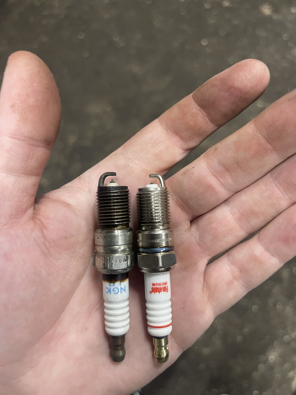 Немного про свечи зажигания — Ford Focus Hatchback II, 2 л, 2005 года ...