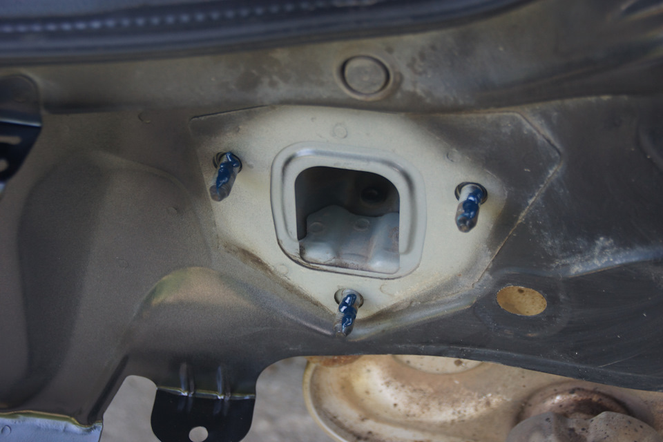 Снял задний бампер. — Subaru Forester (SH), 2 л, 2012 года | своими ...