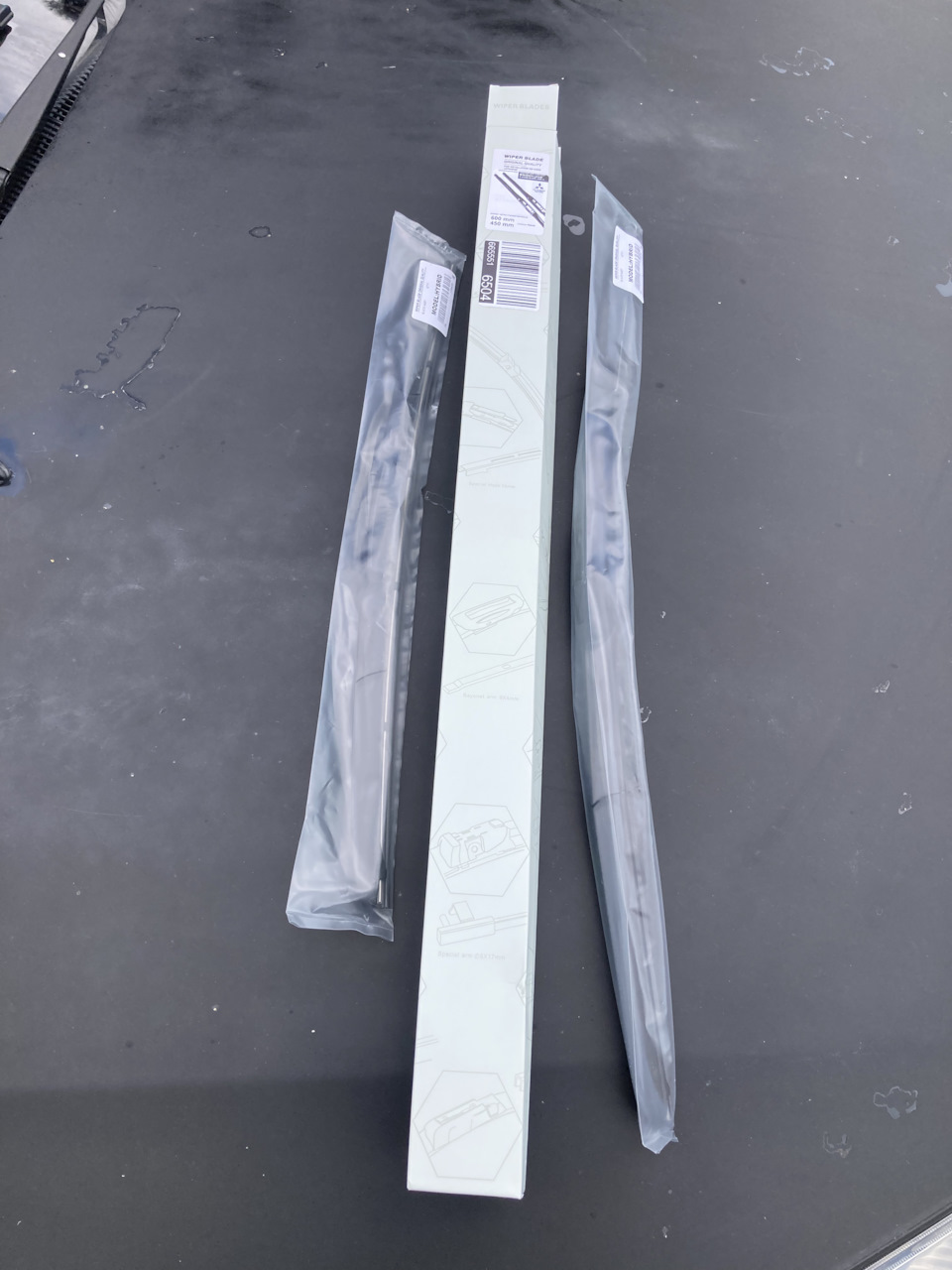 Гибридные щетки стеклоочистителя. — Mitsubishi Lancer IX, 1,6 л, 2003 ...