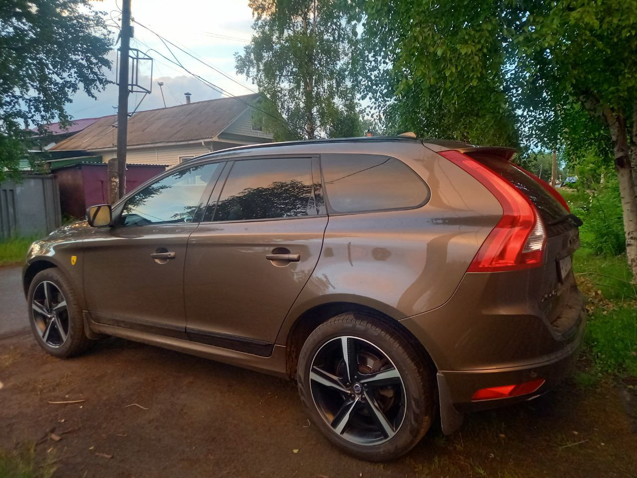Колёсики R20 Ixion II — Volvo XC60 (1G), 2,4 л, 2014 года | колёсные ...