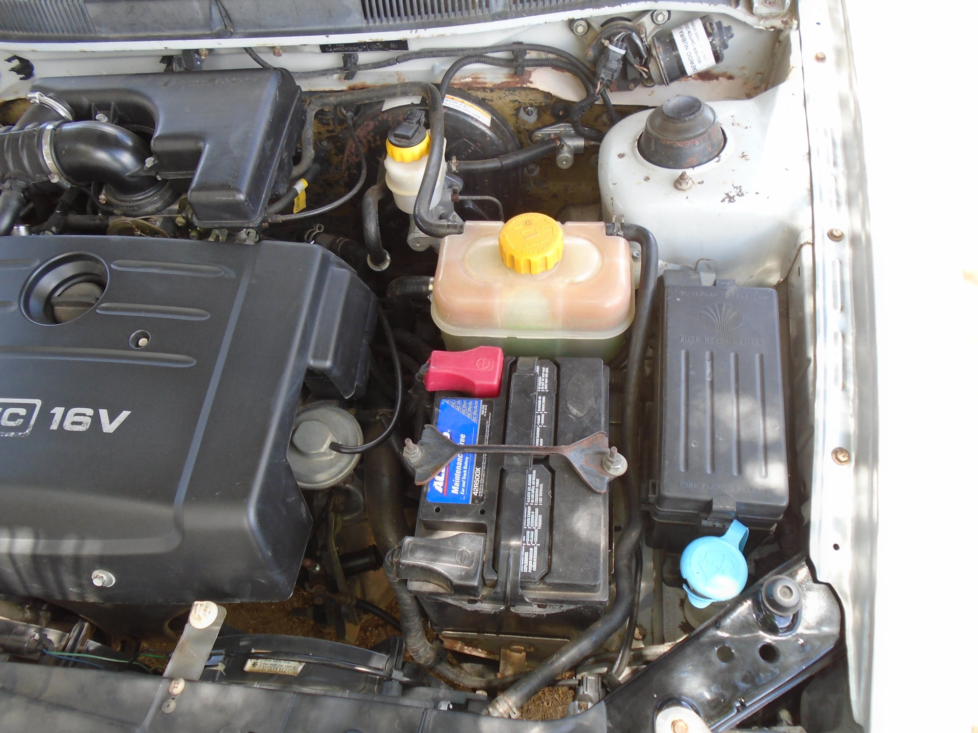 Replacing the Surge-Tank — Daewoo Nubira I, 2 л, 1999 года | фотография ...