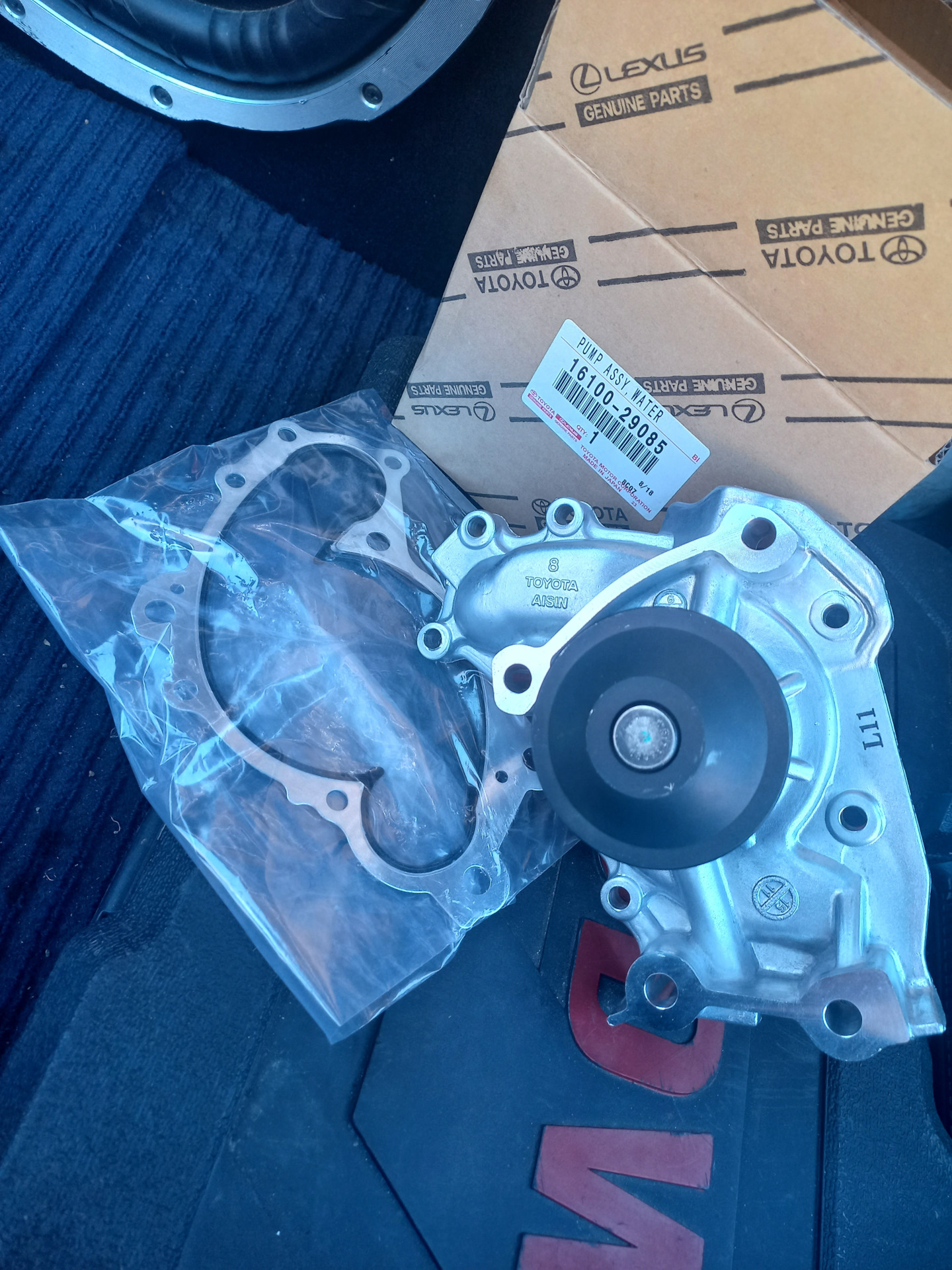 Замена ГРМ, СВЕЧЕЙ, ПРОКЛАДКУ КРЫШКИ КЛАПАНОВ дальней головы — Toyota ...