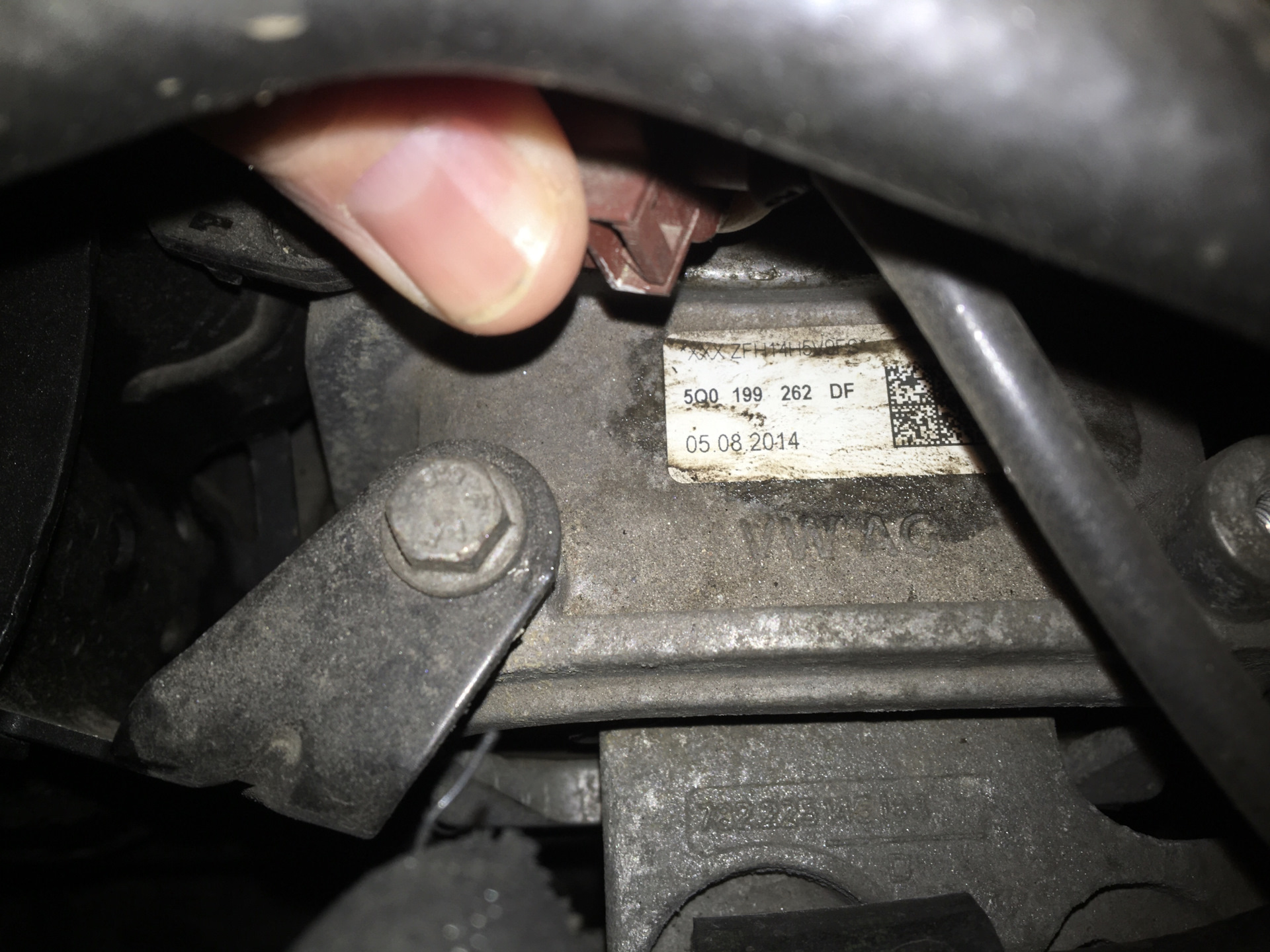 Опора двигателя Ч.2 — Volkswagen Golf Mk7, 2 л, 2014 года | визит на ...