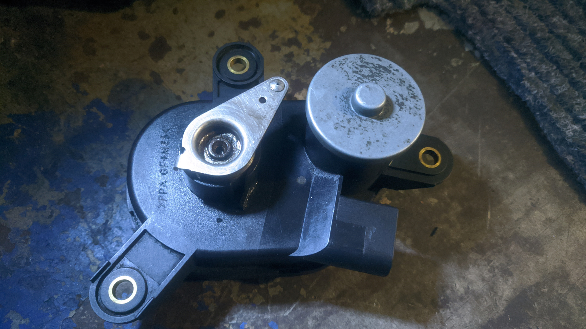 2130-002, 2131-004 Проверить конструктивный узел M55 — ставлю обманку! — Mercedes-Benz E-Class ...