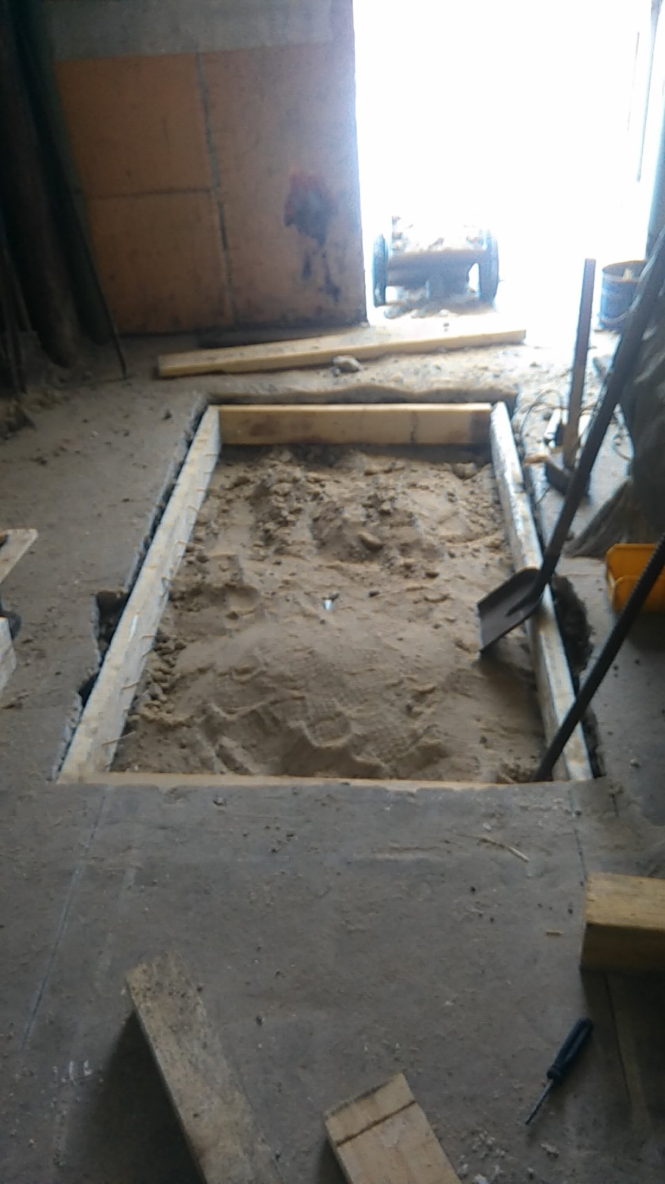 Заехал заменить ремень генератора, но не тут то было! — Volvo XC70 III ...