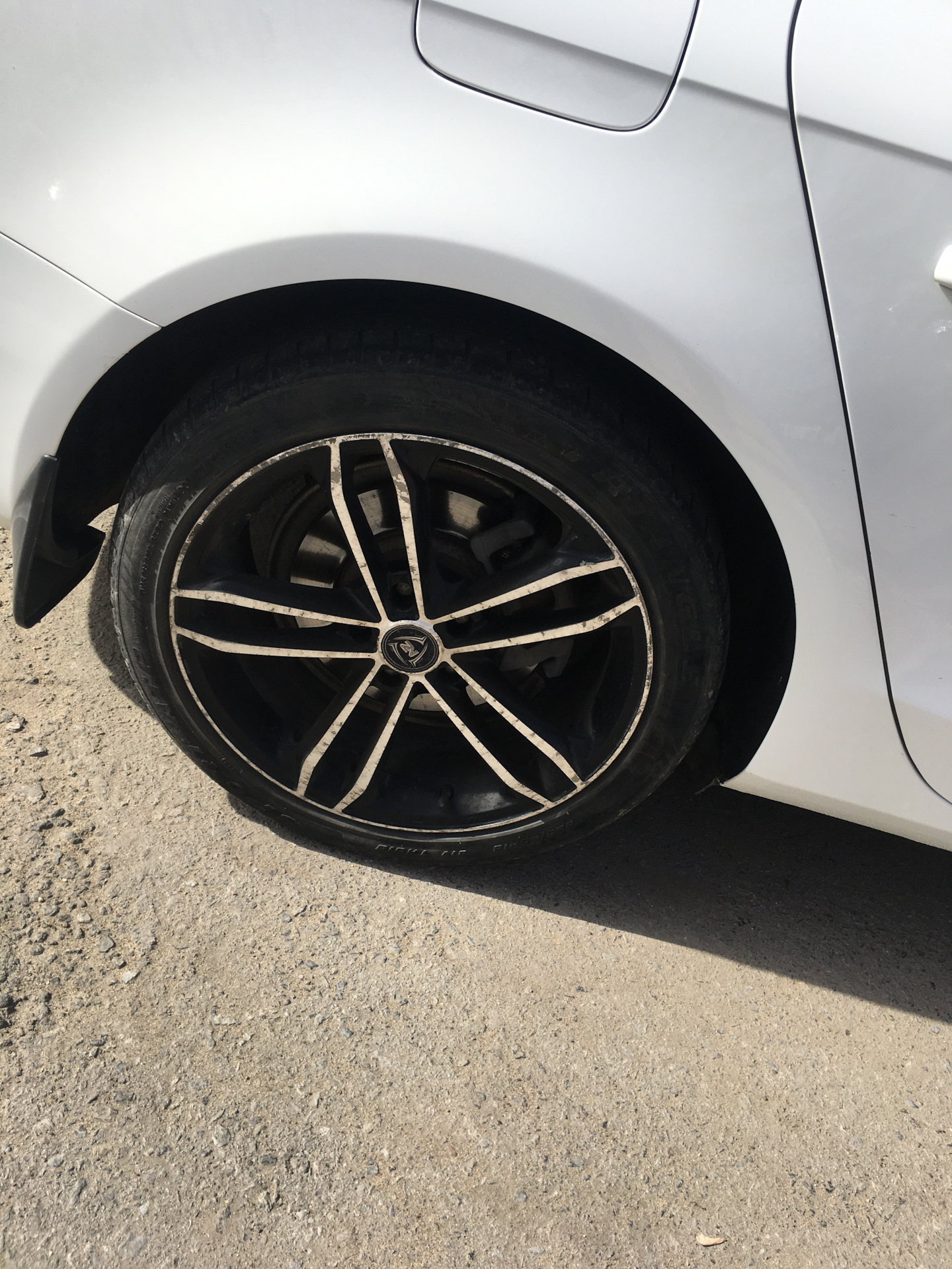 Калеса 18р — Audi A4 B8 1 8 л 2012 года колёсные диски Drive2