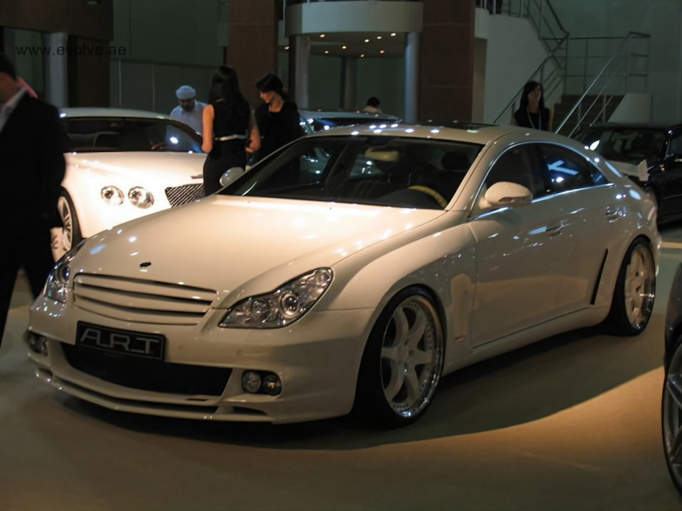 Мой ART Dubai Motor Show 2006 — Mercedes-Benz CLS 55 AMG (C219), 5,4 л, 2006 года | путешествие ...
