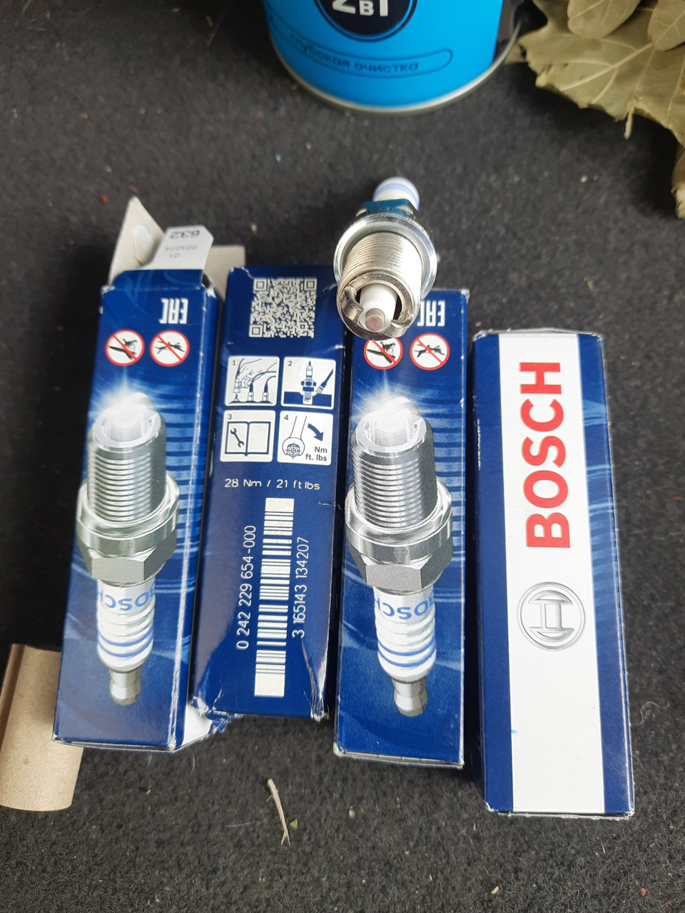 Свечи зажигания Bosch"Bosch 0 242 229 654 Свеча зажигания "Super Plus ...