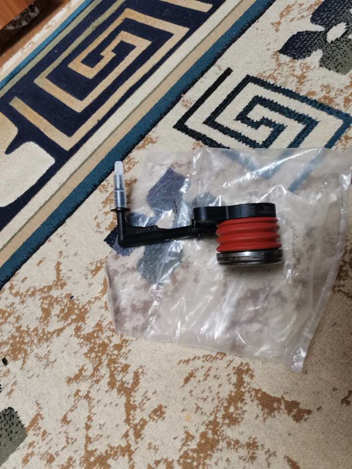 306206822R Подшипник выжимной с цилиндром сцепления Рено RENAULT ...