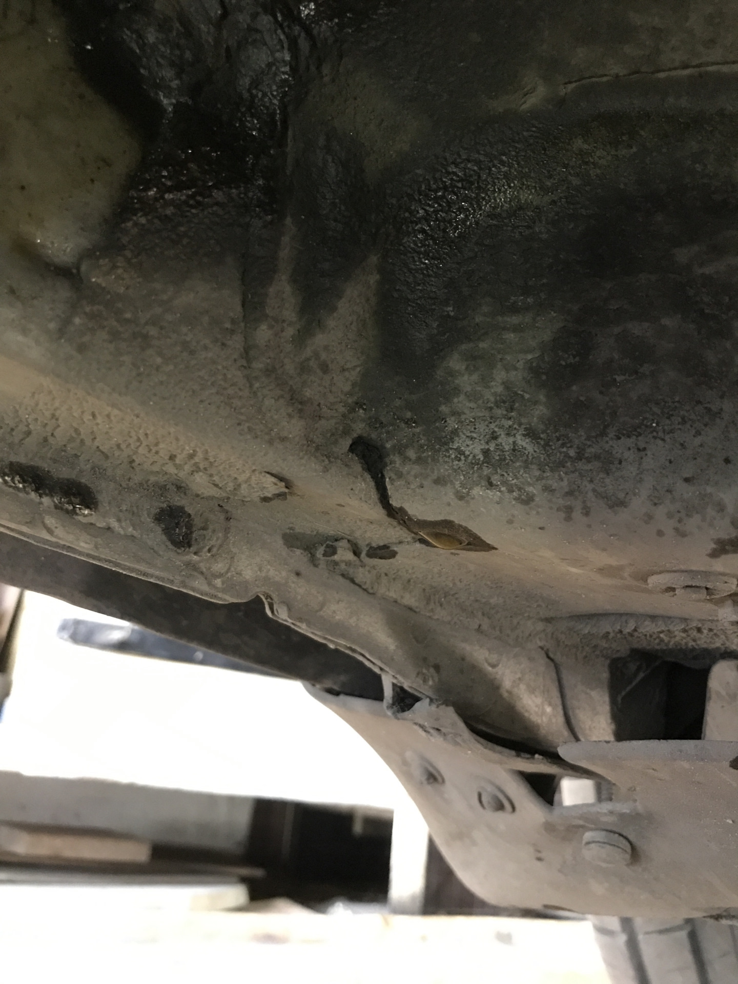 Обработка скрытых полостей — Lexus RX (2G), 3,3 л, 2004 года | своими ...