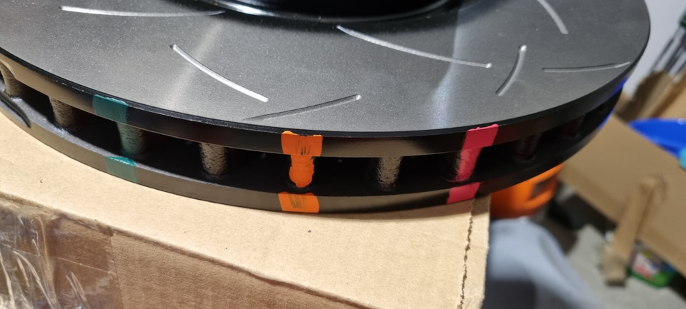 360mm V8 Touareg brake disc — Volkswagen Touareg (2G), 3 л, 2012 года ...