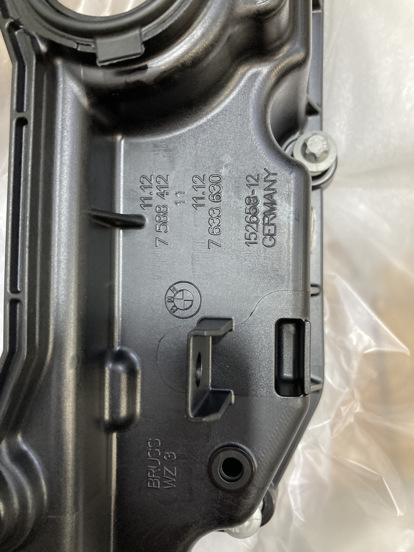 Замена клапанной крышки BMW f10 n20b20 — BMW 5 series (F10), 2 л, 2016 ...